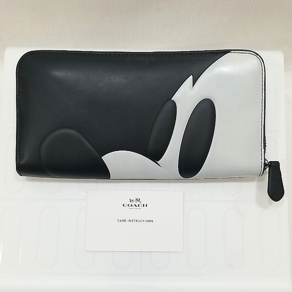 Coach | Bags | Coach X Disney Mickey Mouse Accordion Zip Wallet ...